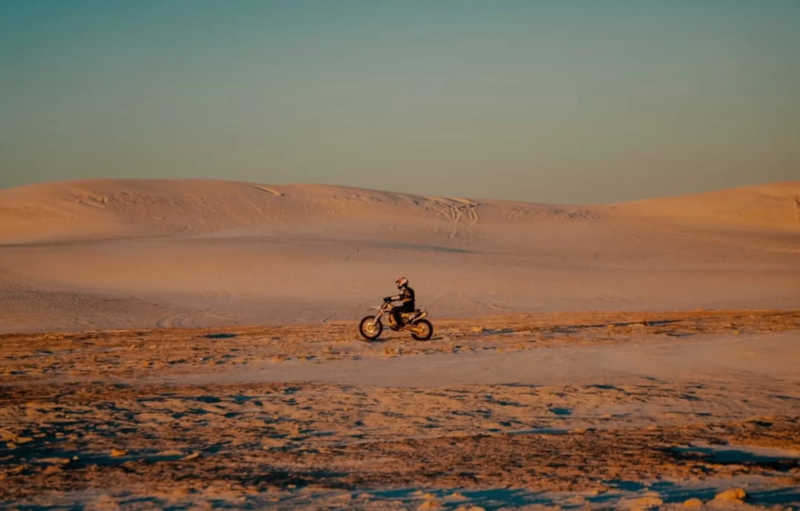 Pinnacles Desert Sandboarding: Thrills in the Australian Outback